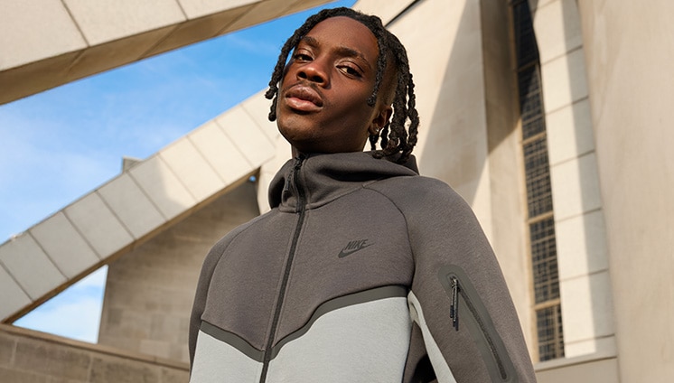 Locked In Outfits | Locked In Tracksuits & Trainers | Locked In Footasylum