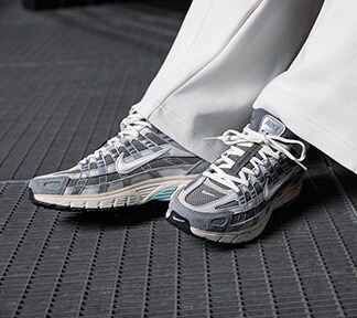 Women's Trainers | Sliders for Women | Footasylum