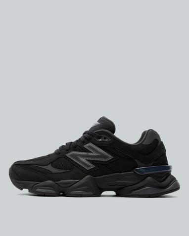 New Balance 9060 Trainer | Black / Black | Footasylum