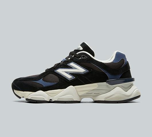 New Balance Womens 9060 Trainer | Black / Blue | Footasylum