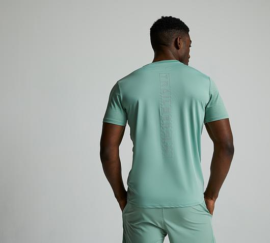 Trailberg Crest T-Shirt | Granite Green | Footasylum