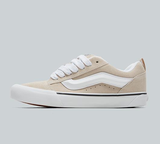 Vans Knu Skool Trainer | French Oak / White / White | Footasylum