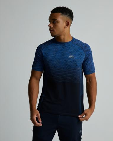 Trailberg Stride Seamless T-Shirt | Deep Ocean / Navy Blue / Chroma Blue / Voltage | Footasylum