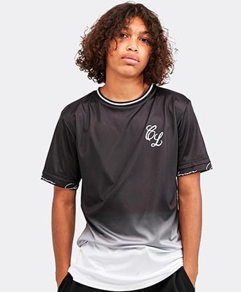 Closure London | Men's T-Shirts | Footasylum